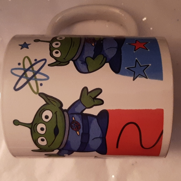 Disney | Dining | Pixar Ooohhhhh Aliens Mug | Poshmark